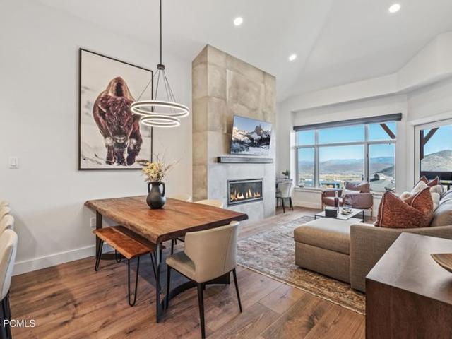 3720 N Sundial Ct Unit B517, Park City, UT 84098