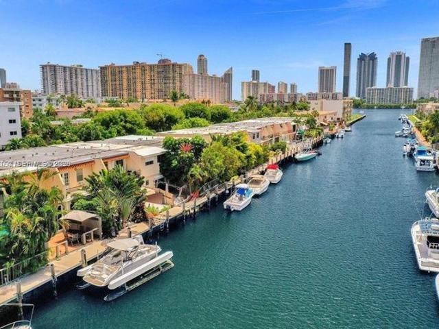 3720 NE 167th St Unit 39, North Miami Beach, FL 33160