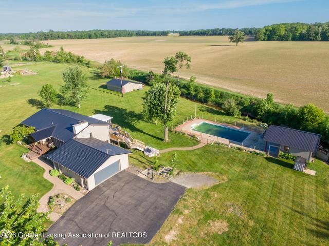 3720 Noble Road