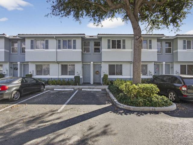 3720 Oleander Ter, Riviera Beach, FL 33404