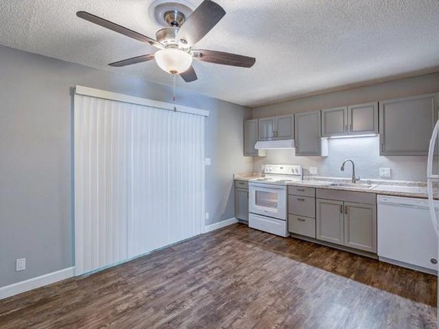 3720 Churn Creek Rd, Redding, CA 96002