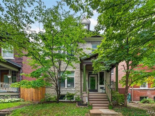 3720 Humphrey St, Saint Louis, MO 63116