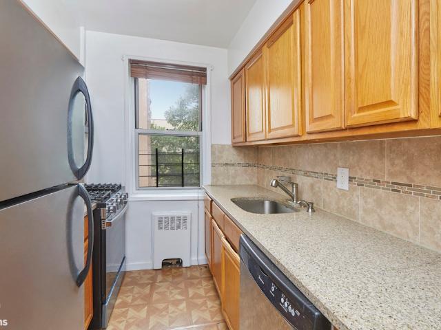 3720 independence avenue 5g