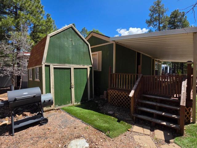 3720 Latigo Way