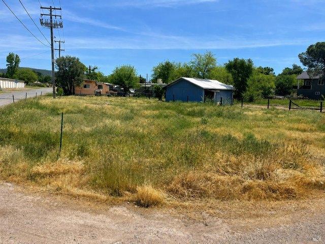 3720 Robinson Ave, Clearlake, CA 95422
