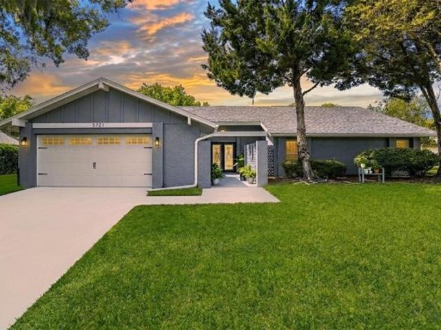 3721 Monarch Dr, Tampa, FL 33618
