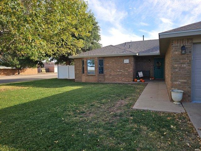 3721 Benjamin Davis Dr, Clovis, NM 88101