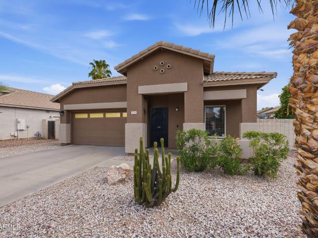 3721 e wyatt way