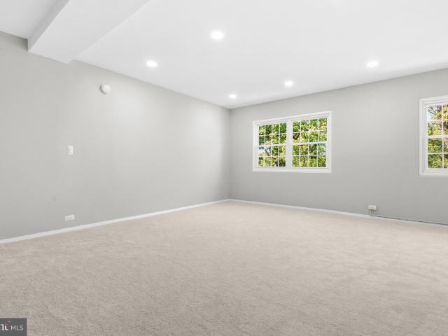 3721 Lyons Ln, Alexandria, VA 22302 | MLS #VAAX2059 | Compass