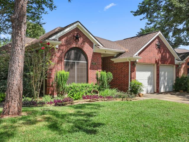 3721 Pin Oak Drive E