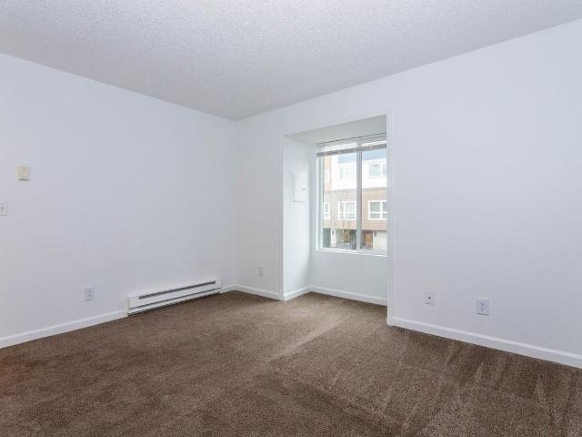 3721 S 152nd St 2 Bedroom Apartment for Rent at 3721 S 152nd St, Tukwila, WA 98188 Thorndyke