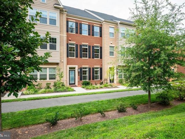 3722 McLean Ave, Fairfax, VA 22030