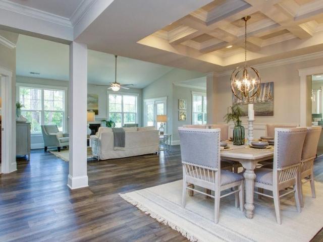3722 Straw Hat Road