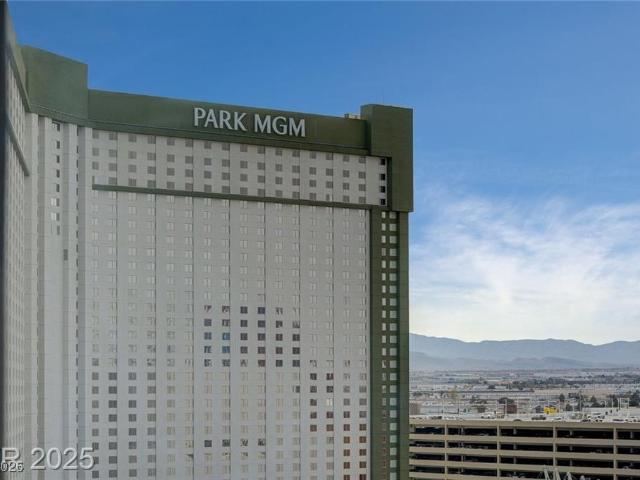 3722 S Las Vegas Blvd, Unit 1010, Las Vegas, NV 89158 | MLS #2803