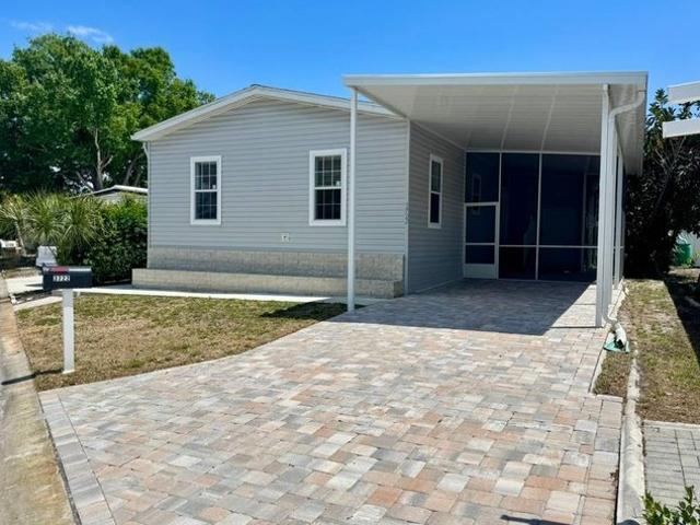 3722 Spinnaker Dr, Tampa, FL 33611