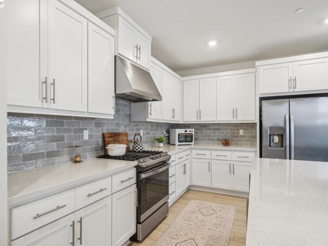 37231 Sand Bar Pl