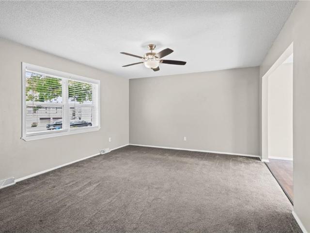 3723 NE Colonial Drive