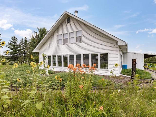 3723 Birchwood Road