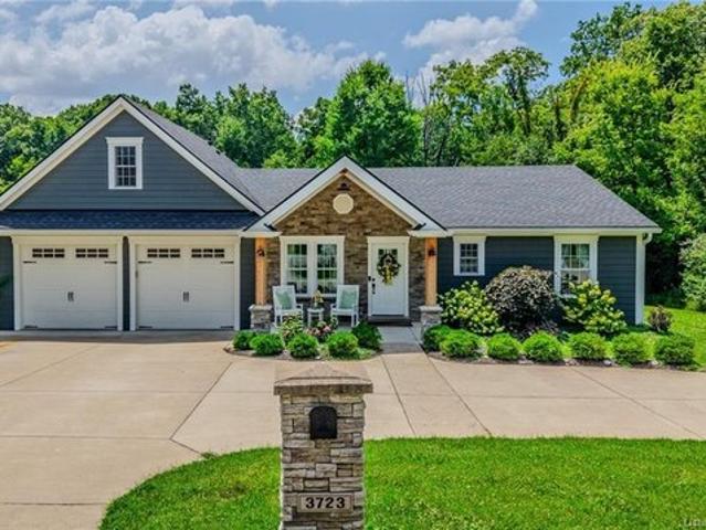 3723 Chapel Ln, New Albany, IN 47150