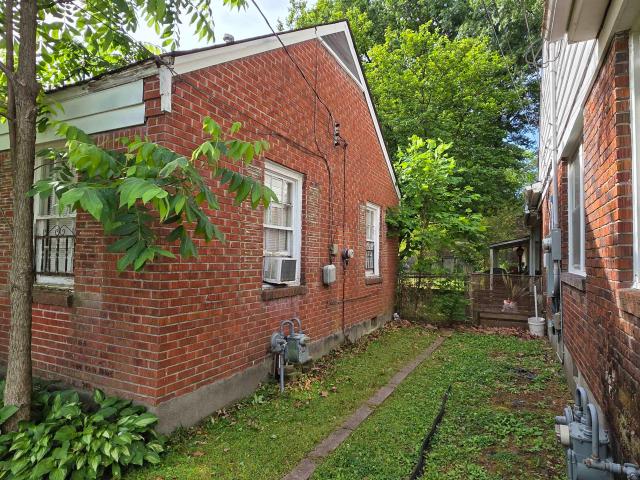 3723 wayne ave