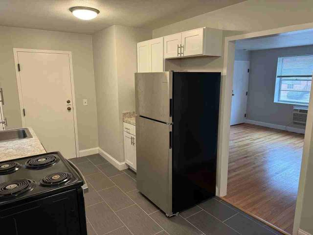 372 378 Park Road 1 Bedroom Apartment for Rent at 372 Park Rd, West Hartford, CT 06119