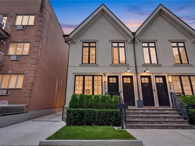 372 92nd St Unit 1B, Brooklyn, NY 11209