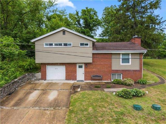 372 Chartiers Run Rd, Canonsburg, PA 15317
