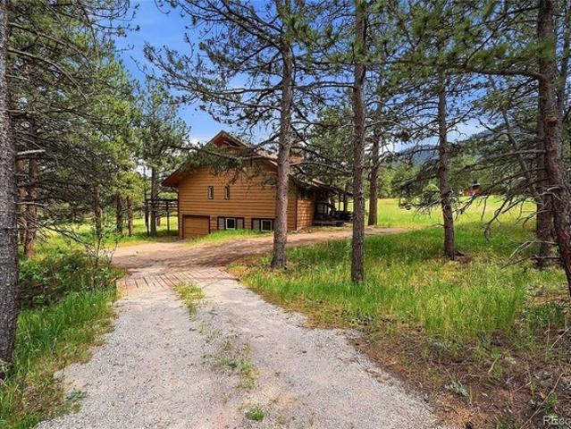 372 Cherokee Rd, Lyons, CO 80540