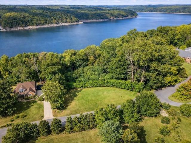 372 and 348 Colson Dr, Bronston, KY 42518