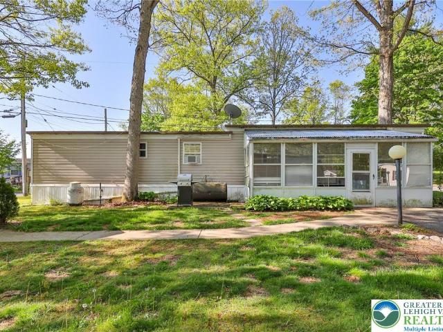 372 Black Oak Lane