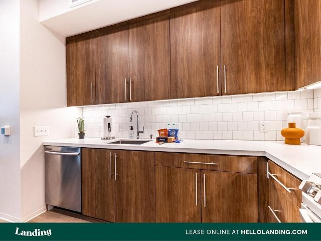 372 Fourth Ave Suite 101 Studio Apartment for Rent at 372 4th Ave Ste 101, San Diego, CA 92101 Marina