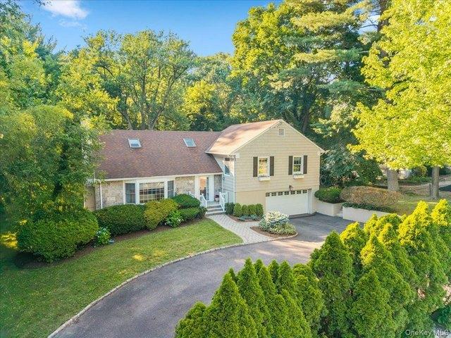 372 Fort Hill Rd, Scarsdale, NY 10583