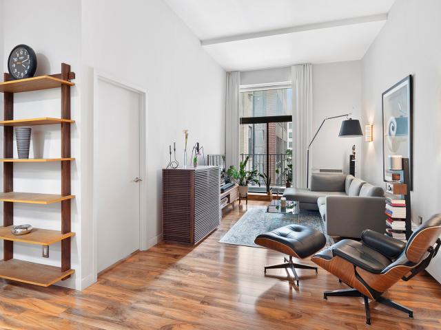372 Fifth Avenue, New York, NY