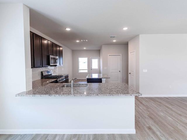 372 Kenai Dr