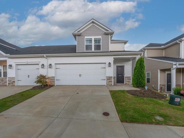 372 Highline Trl, Greenville, SC 29607