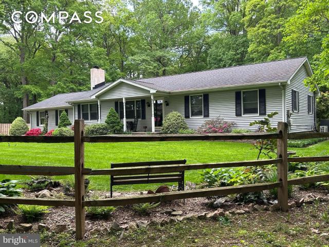 372 Hipkins Rd, West Grove, PA