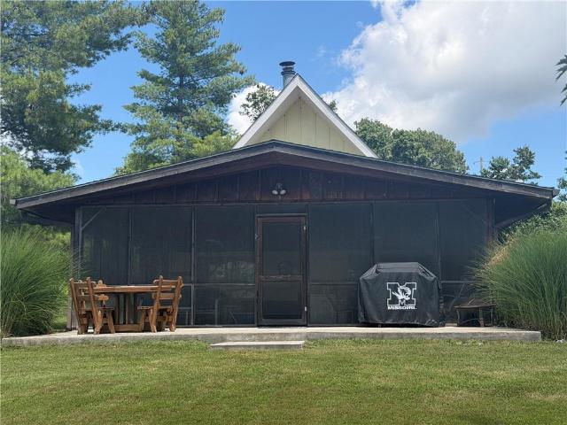 372 Lake Viking Terrace