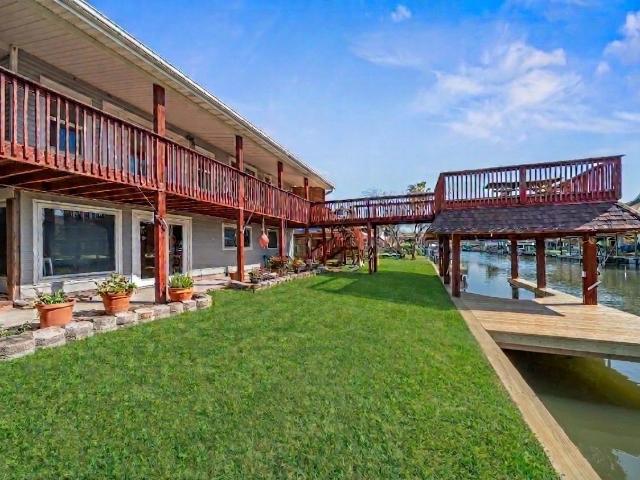 372 Ling St, Hitchcock, TX 77563 | MLS #76854