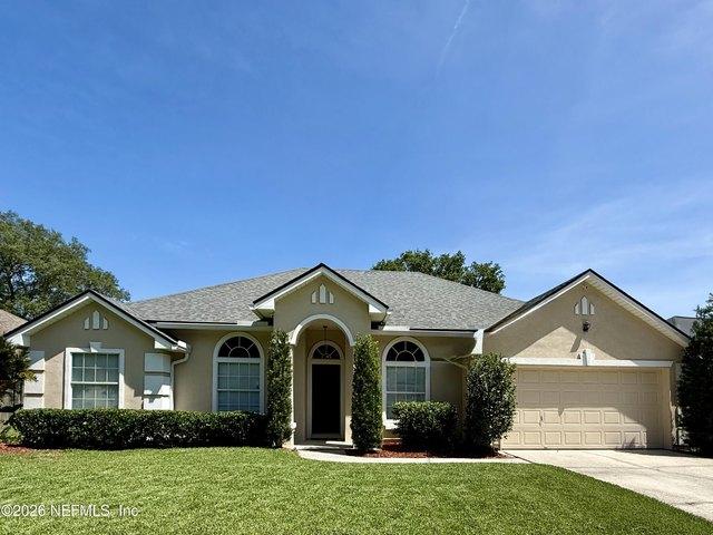 372 Maplewood Dr, Saint Johns, FL 32259