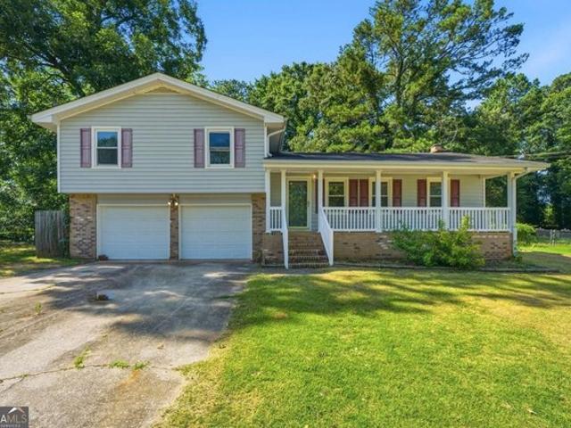 372 Plantation Blvd, Lawrenceville, GA 30046