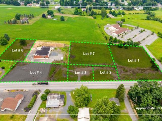 372 W Valley Ave, Elysburg, PA 17824