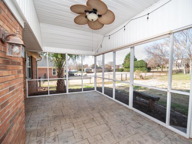372 W Autumn Ridge Road