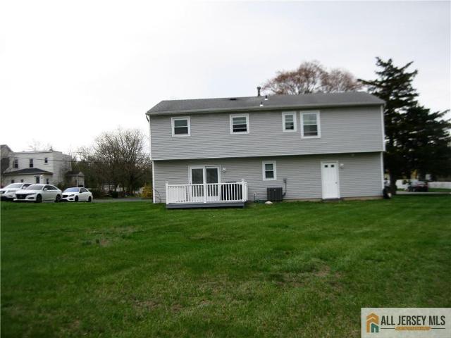 372 W Point Avenue