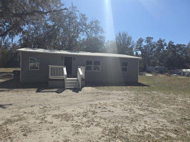 37344 Stanford Ave, Zephyrhills, FL 33541