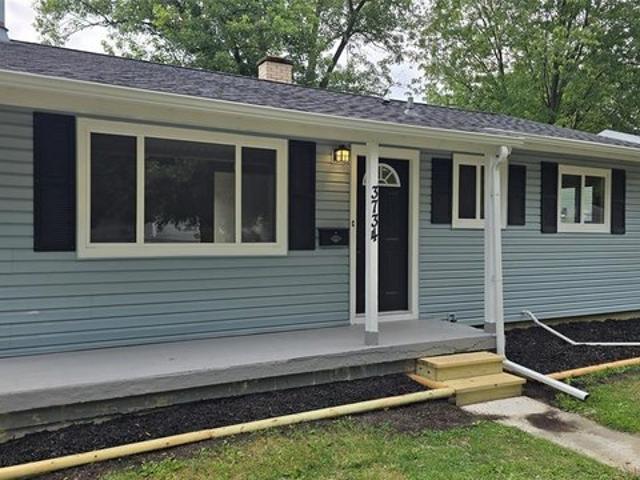 3734 Holly Ave, Flint, MI 48506
