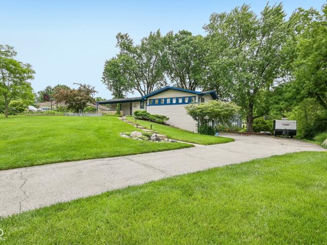3735 Cheviot Place