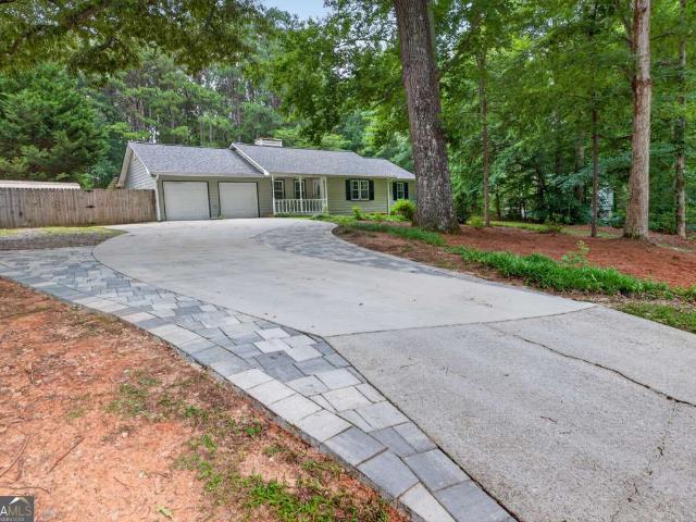 3735 Creekwood Drive