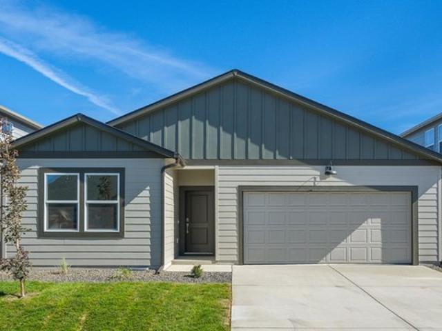 3735 S Blake Ln, Spokane, WA 99206