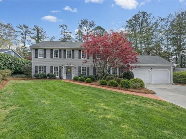 3735 Woodsong Ct, Dunwoody, GA 30338