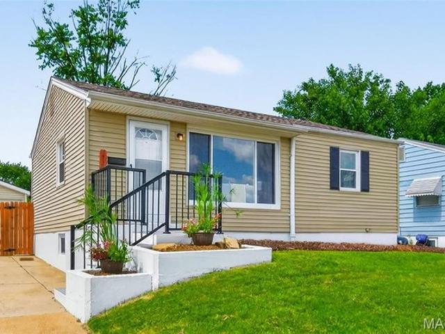3736 Carondelet Blvd, Saint Louis, MO 63123